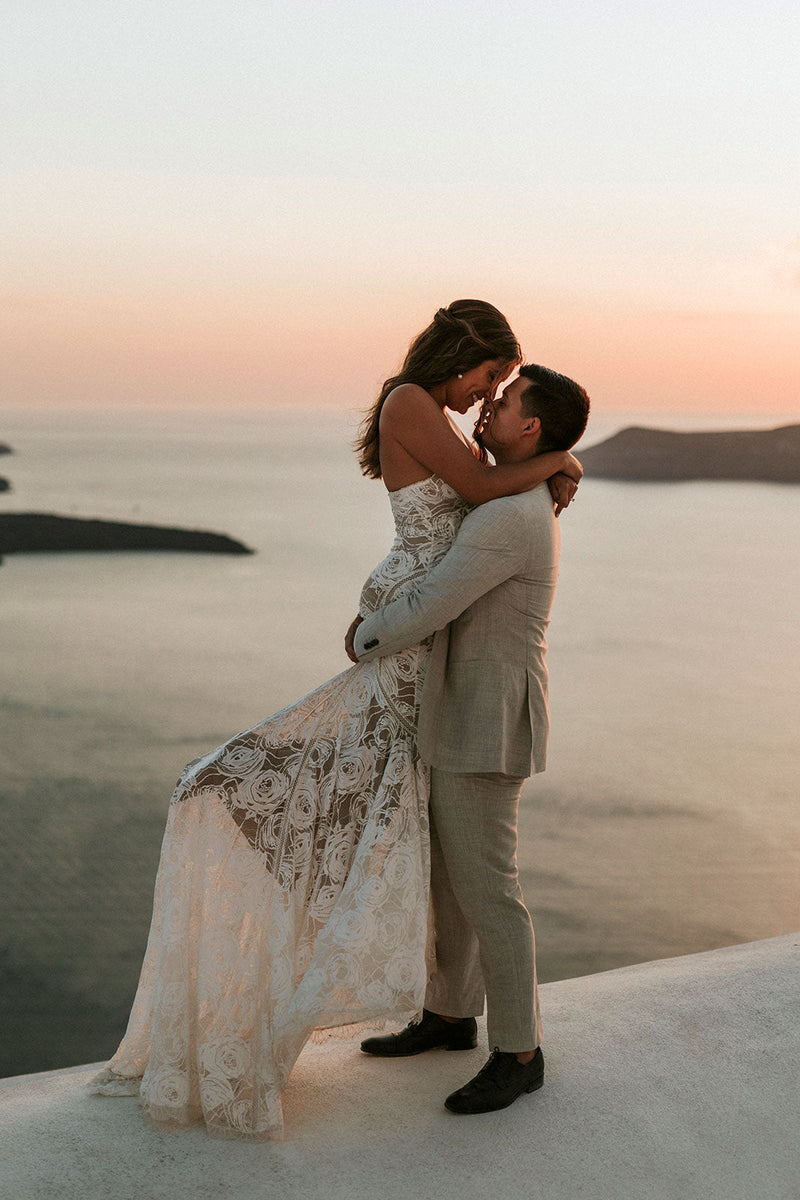 La mariée de GRACE Angela dans la robe Palm – Grace Loves Lace EU